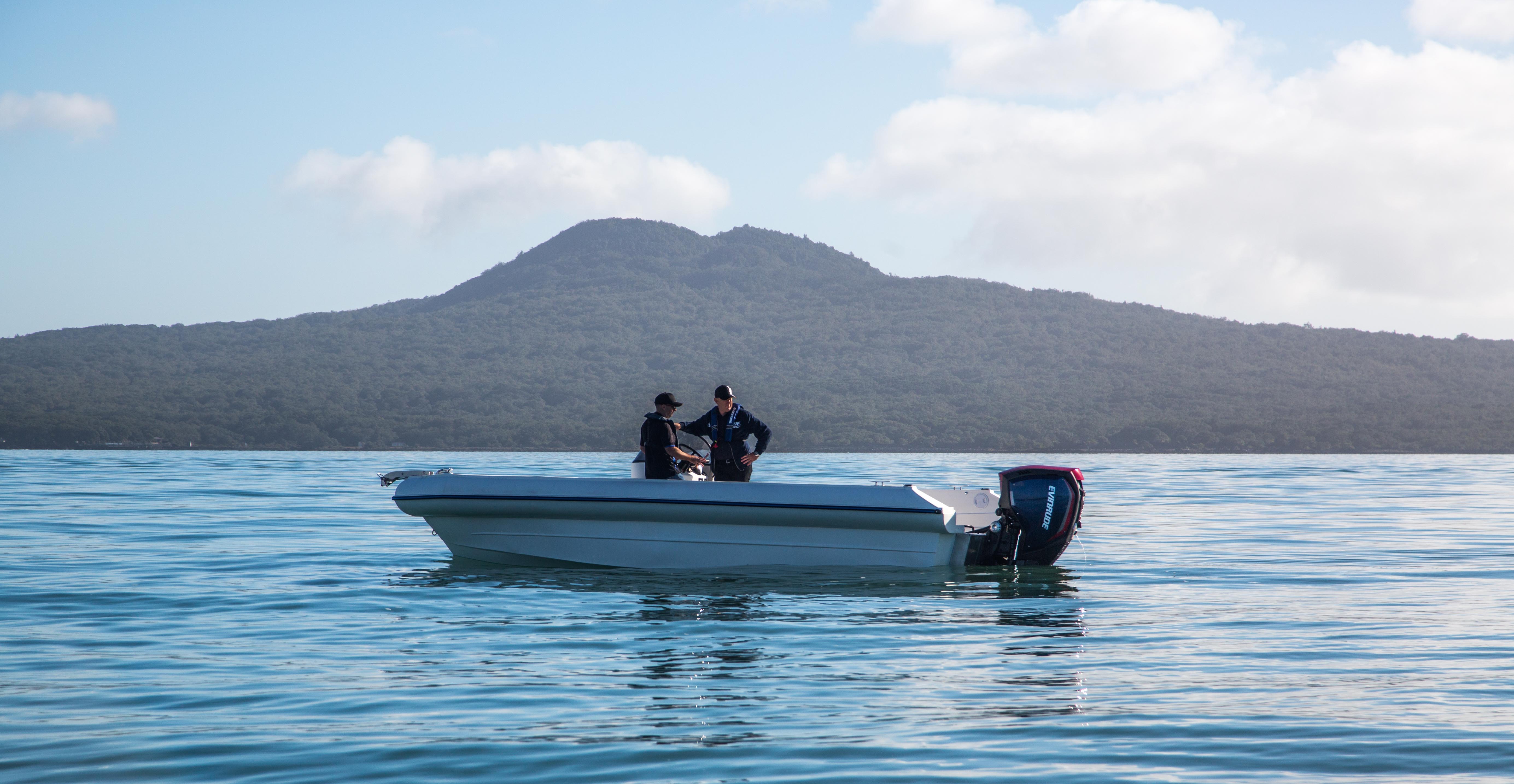 Commercial Rescue Boats : Reliable Boats Built for Professionals